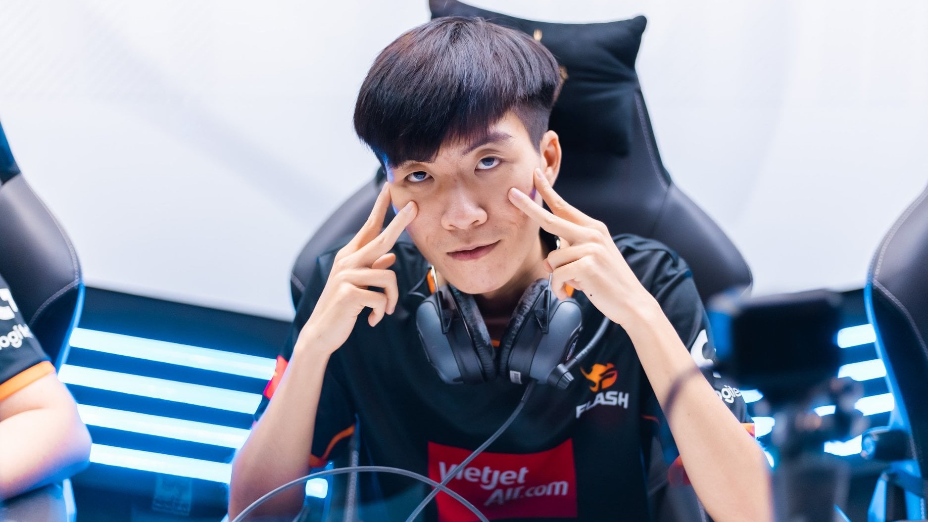 ควรดีกว่านี้! XB ไม่พอใจ Team Flash จบที่ 2 รับทีมยังมีปัญหา | ONE ...