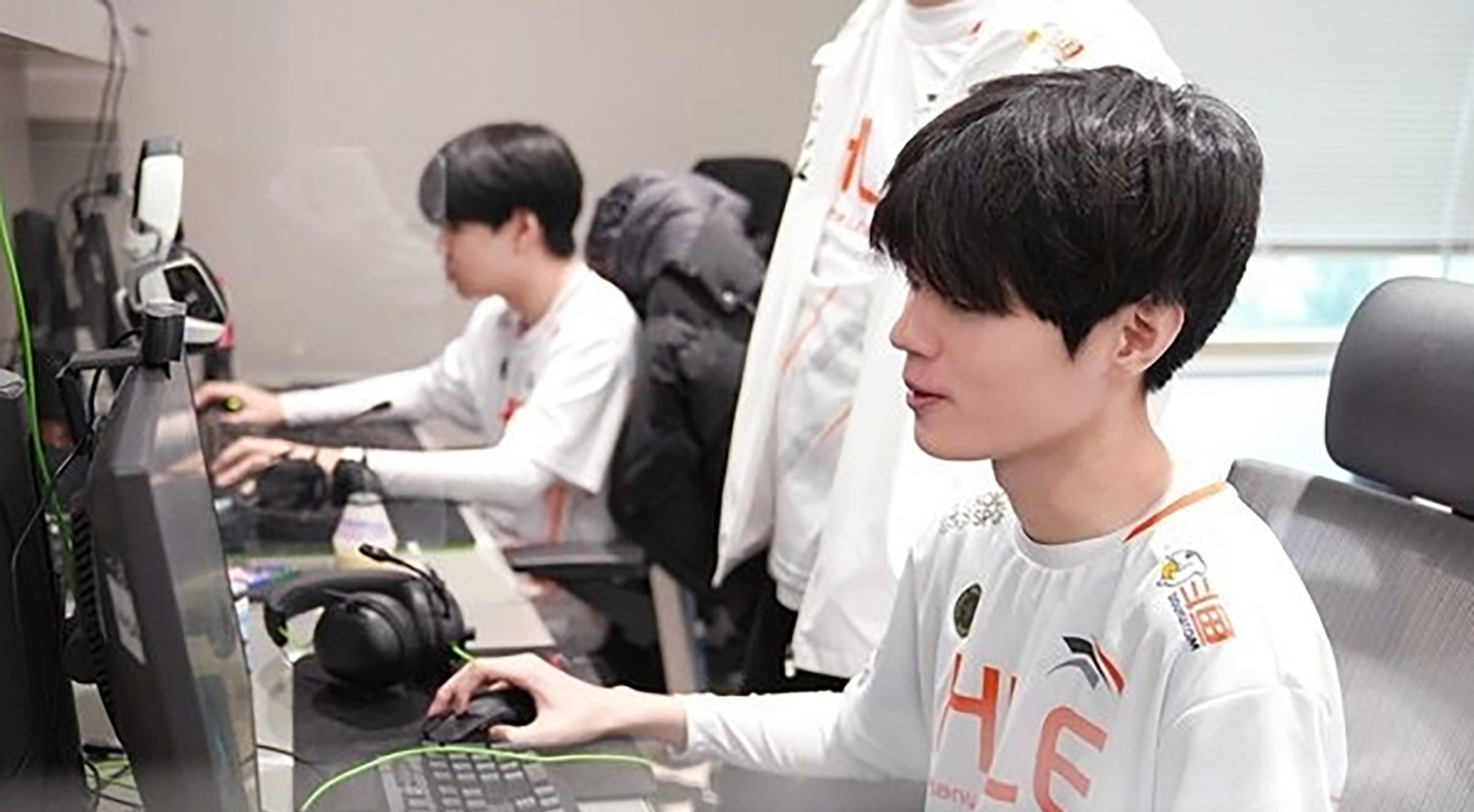 HLE Deft: 'Tôi sẽ không bao giờ bỏ cuộc trừ khi bản thân thực sự trở ...